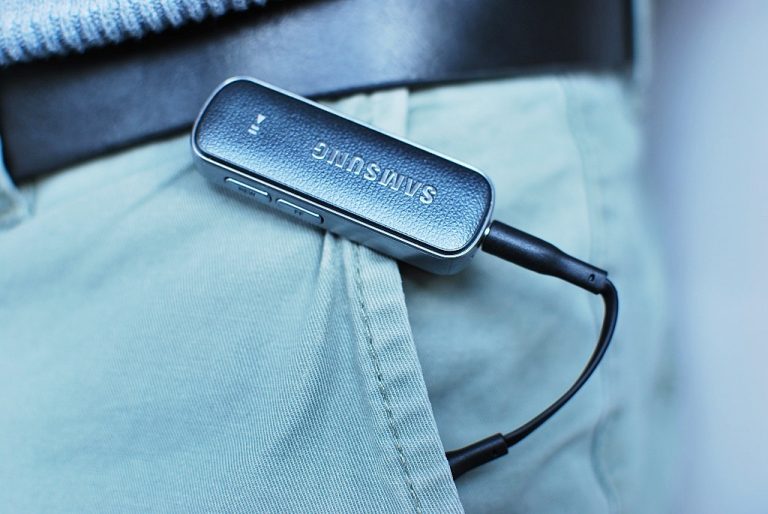 Samsung Level Link - jak podłączyć bezprzewodowe słuchawki do konsoli ...