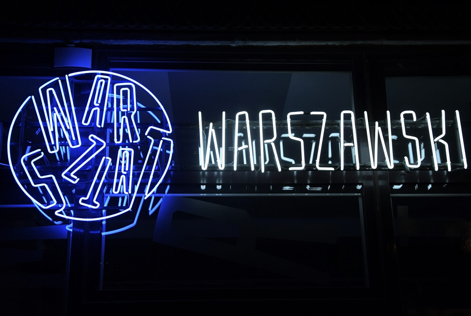 Neony w Warszawie potrafią zachwycić! Zobacz te, które mnie urzekły ...