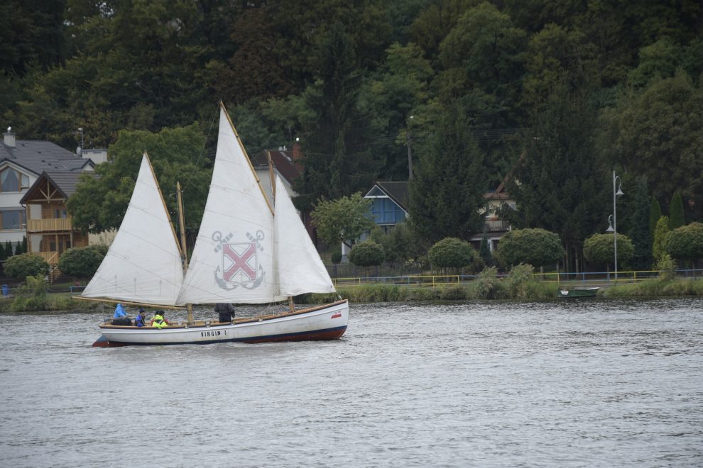 Rejs statkiem do Serocka - całodniowa wyprawa po wypoczynek | Skomplikowane