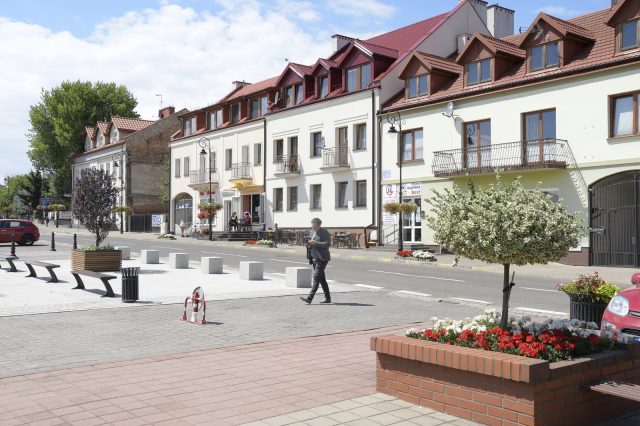 Rejs statkiem do Serocka - całodniowa wyprawa po wypoczynek | Skomplikowane