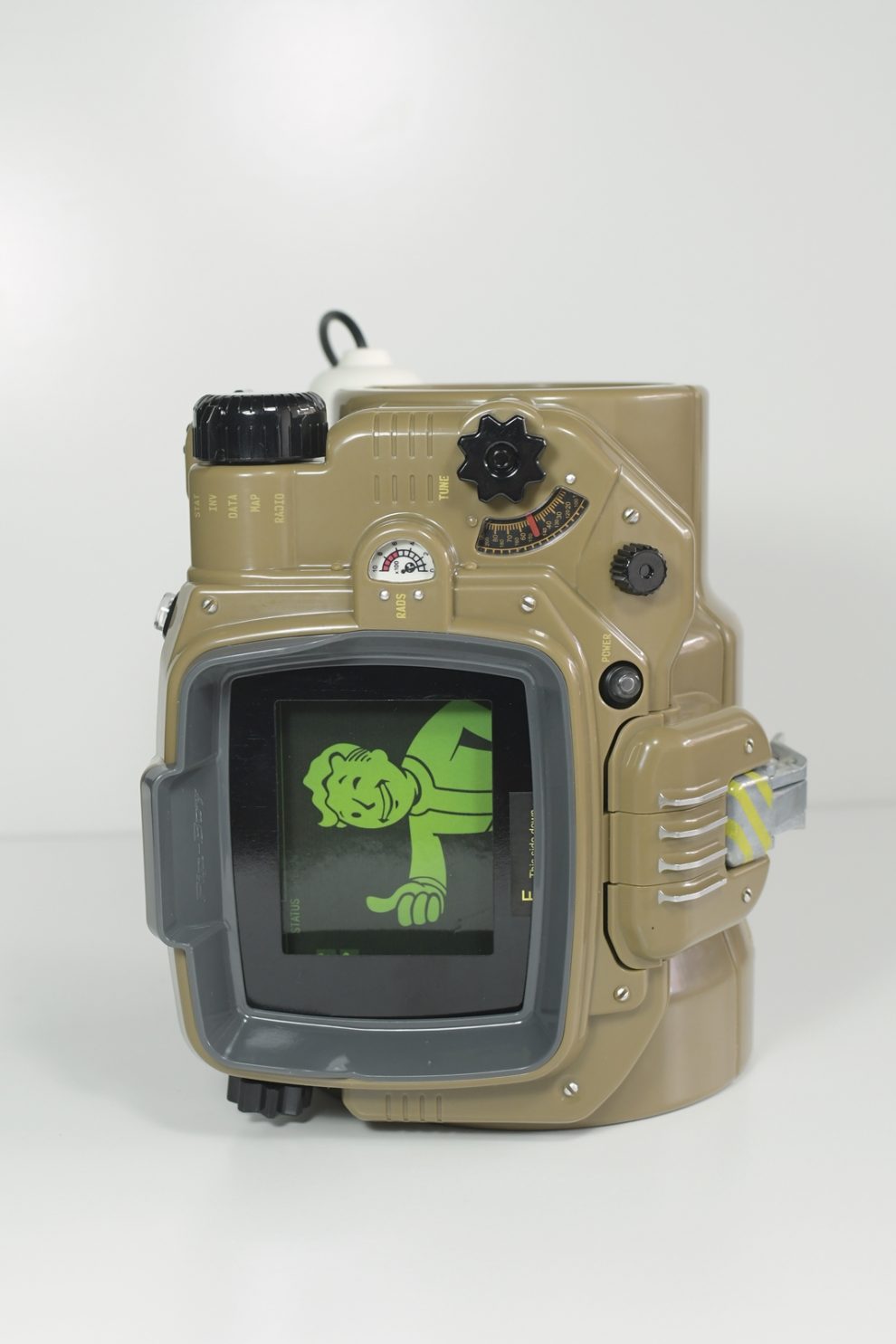 Fallout 4 Pip-Boy Edition. Kolekcjonerka, którą możesz zabrać ze sobą ...